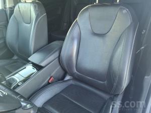 Grey Opel Insignia 2017 in Talsi, with an engine capacity of 2.00 L and mileage of 149 thousand km for 9800 €, photo 10 on AUTOMOTO.COM.LV