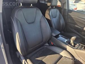 Grey Opel Insignia 2017 in Talsi, with an engine capacity of 2.00 L and mileage of 149 thousand km for 9800 €, photo 13 on AUTOMOTO.COM.LV