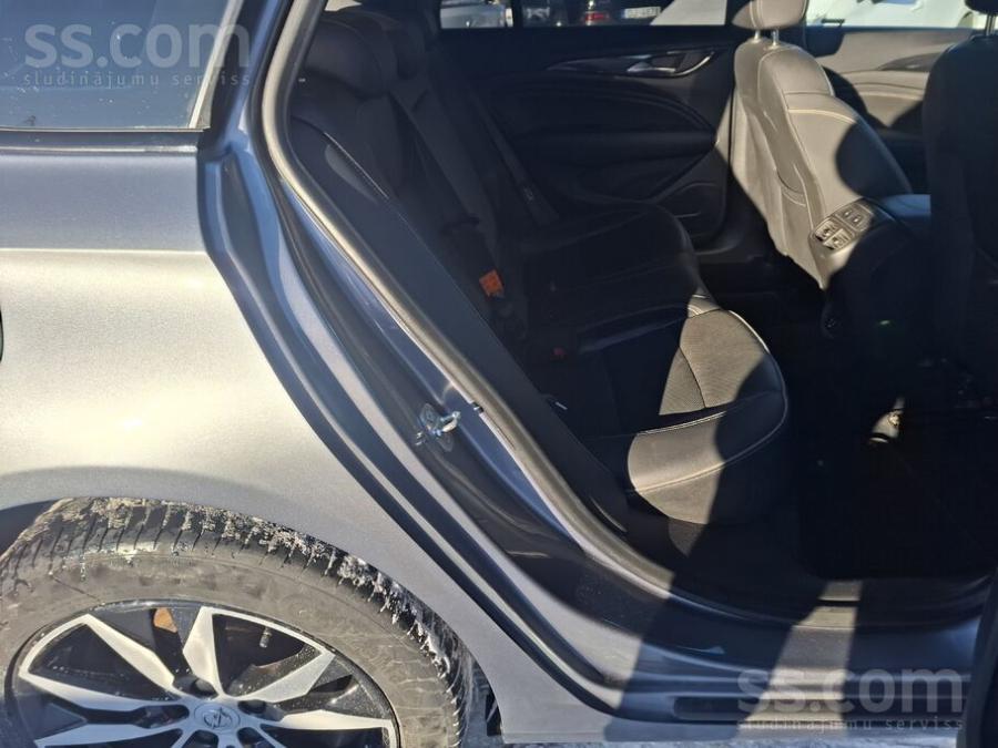 Grey Opel Insignia 2017 in Talsi, with an engine capacity of 2.00 L and mileage of 149 thousand km for 9800 €, photo 15 on AUTOMOTO.COM.LV