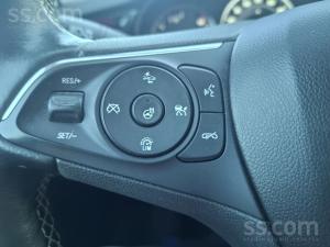 Grey Opel Insignia 2017 in Talsi, with an engine capacity of 2.00 L and mileage of 149 thousand km for 9800 €, photo 19 on AUTOMOTO.COM.LV