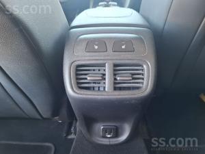 Grey Opel Insignia 2017 in Talsi, with an engine capacity of 2.00 L and mileage of 149 thousand km for 9800 €, photo 25 on AUTOMOTO.COM.LV