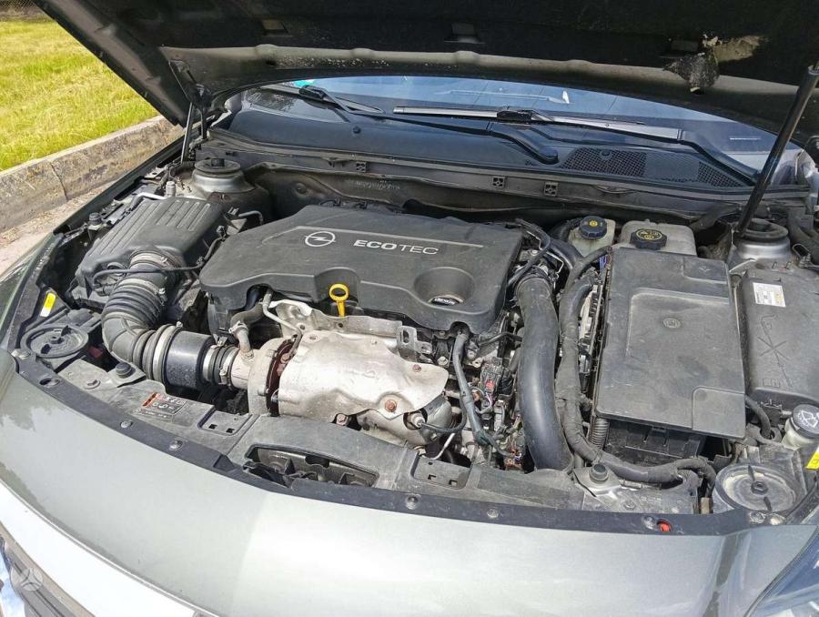 Grey Opel Insignia 2017 in Marijampole, with an engine capacity of 1.96 L and mileage of 289 thousand km for 4255 €, photo 17 on AUTOMOTO.COM.LV