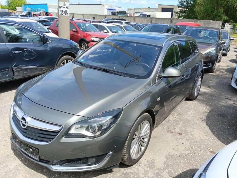 Grey Opel Insignia 2017 in Marijampole, with an engine capacity of 1.96 L and mileage of 289 thousand km for 4255 €, photo 23 on AUTOMOTO.COM.LV
