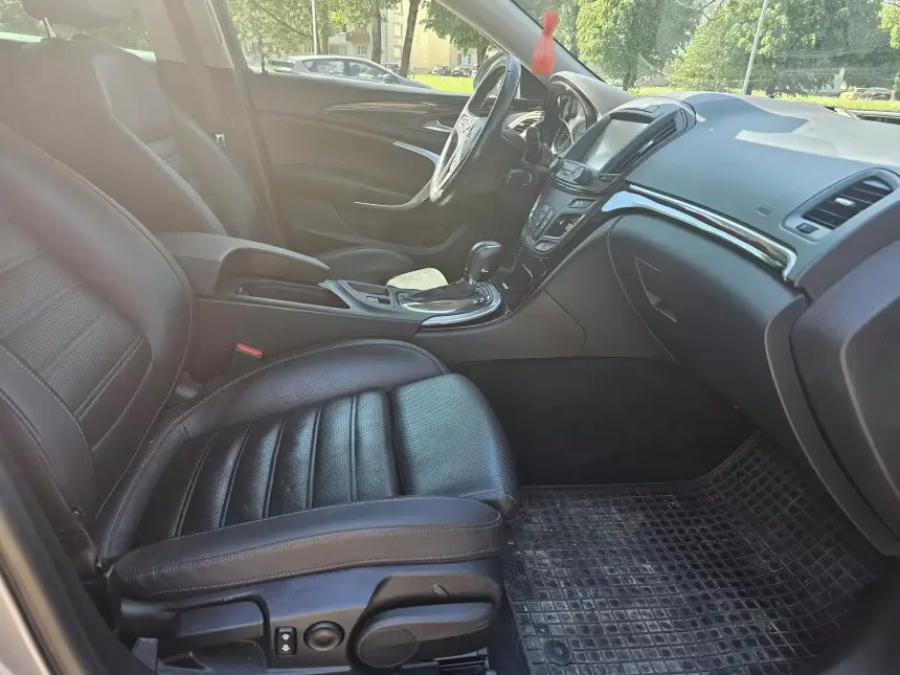 Pelēks Opel Insignia 2017 Rīga, ar dzinēja tilpumu 1.60 L un nobraukumu 325 tūkst. km par 5950 €, foto 18 vietnē AUTOMOTO.COM.LV