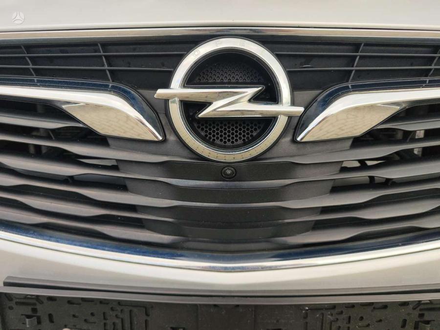 Pelēks Opel Insignia 2017 Marijampole, ar dzinēja tilpumu 1.96 L un nobraukumu 226 tūkst. km par 9650 €, foto 10 vietnē AUTOMOTO.COM.LV
