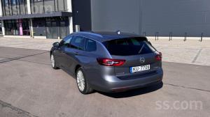 Grey Opel Insignia 2017 in Riga, with an engine capacity of 2.00 L and mileage of 213 thousand km for 6000 €, photo 5 on AUTOMOTO.COM.LV