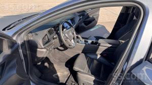 Grey Opel Insignia 2017 in Riga, with an engine capacity of 2.00 L and mileage of 213 thousand km for 6000 €, photo 6 on AUTOMOTO.COM.LV