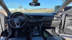 Grey Opel Insignia 2017 in Riga, with an engine capacity of 2.00 L and mileage of 213 thousand km for 6000 €, photo 11 on AUTOMOTO.COM.LV