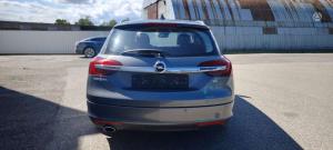 Grey Opel Insignia 2017 in Utena, with an engine capacity of 1.96 L and mileage of 290 thousand km for 4900 €, photo 4 on AUTOMOTO.COM.LV
