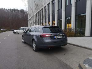 Grey Opel Insignia 2017 in Vilnius, with an engine capacity of 1.96 L and mileage of 315 thousand km for 4999 €, photo 3 on AUTOMOTO.COM.LV