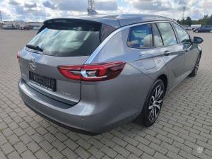 Grey Opel Insignia 2017 in Marijampole, with an engine capacity of 1.96 L and mileage of 143 thousand km for 11700 €, photo 5 on AUTOMOTO.COM.LV