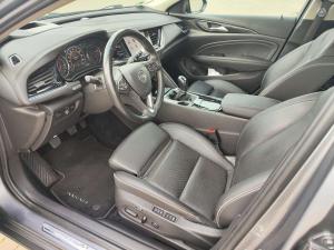 Grey Opel Insignia 2017 in Marijampole, with an engine capacity of 1.96 L and mileage of 143 thousand km for 11700 €, photo 12 on AUTOMOTO.COM.LV