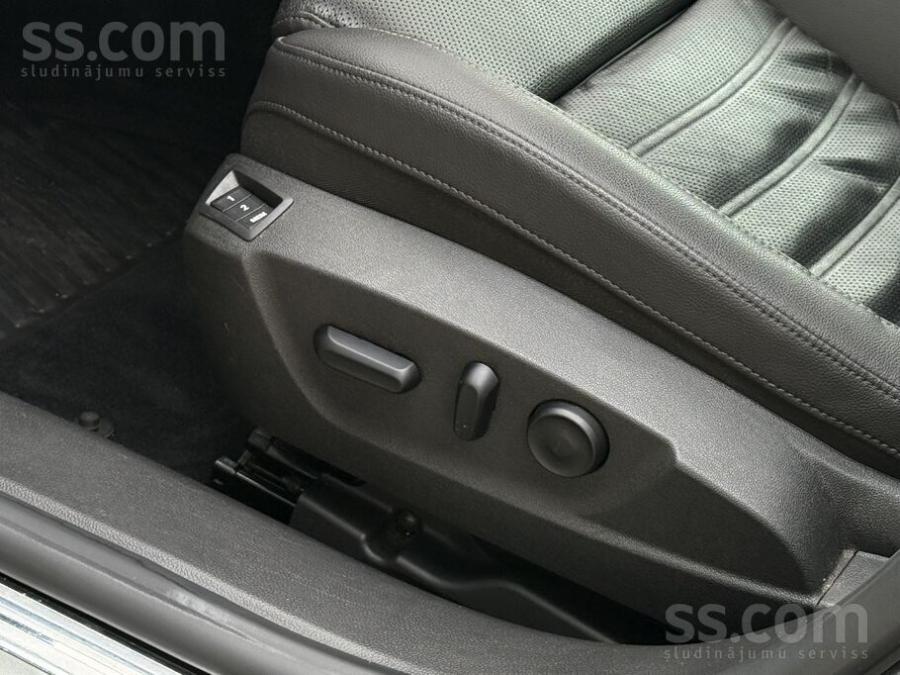 Pelēks Opel Insignia 2017 Tukums, ar dzinēja tilpumu 2.00 L un nobraukumu 215 tūkst. km par 7999 €, foto 10 vietnē AUTOMOTO.COM.LV