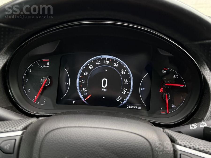 Pelēks Opel Insignia 2017 Tukums, ar dzinēja tilpumu 2.00 L un nobraukumu 215 tūkst. km par 7999 €, foto 12 vietnē AUTOMOTO.COM.LV