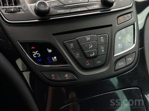 Pelēks Opel Insignia 2017 Tukums, ar dzinēja tilpumu 2.00 L un nobraukumu 215 tūkst. km par 7999 €, foto 19 vietnē AUTOMOTO.COM.LV