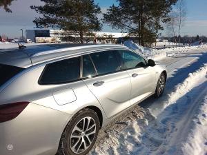 Grey Opel Insignia 2018 in Vilnius, with an engine capacity of 1.60 L and mileage of 104 thousand km for 10500 €, photo 2 on AUTOMOTO.COM.LV