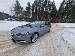 Grey Opel Insignia 2018 in Riga, with an engine capacity of 1.50 L and mileage of 270 thousand km for 9200 €, photo  on AUTOMOTO.COM.LV