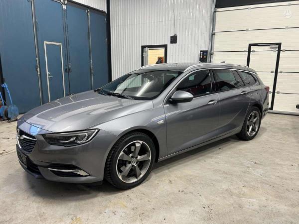 Grey Opel Insignia 2018 in Kretinga, with an engine capacity of 2.00 L and mileage of 180 thousand km for 12500 €, photo 1 on AUTOMOTO.COM.LV