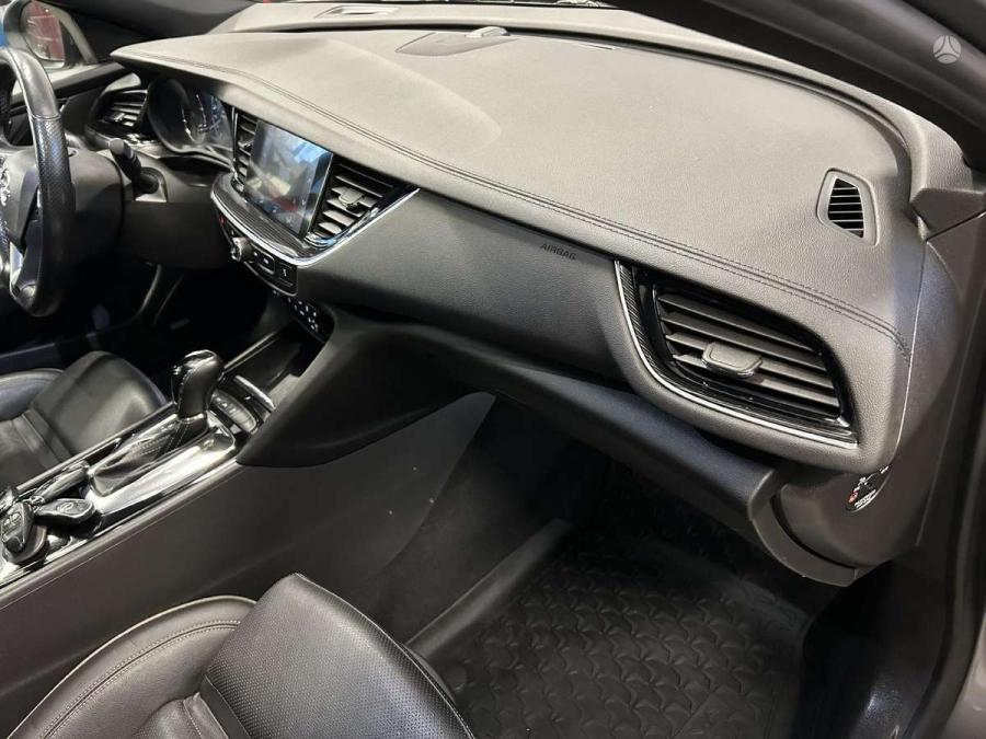 Pelēks Opel Insignia 2018 Kretinga, ar dzinēja tilpumu 2.00 L un nobraukumu 180 tūkst. km par 12500 €, foto 16 vietnē AUTOMOTO.COM.LV
