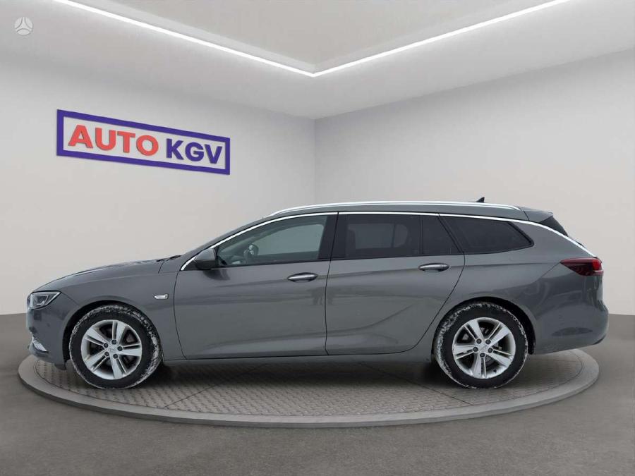 Grey Opel Insignia 2018 in Vilnius, with an engine capacity of 2.00 L and mileage of 274 thousand km for 12499 €, photo 2 on AUTOMOTO.COM.LV