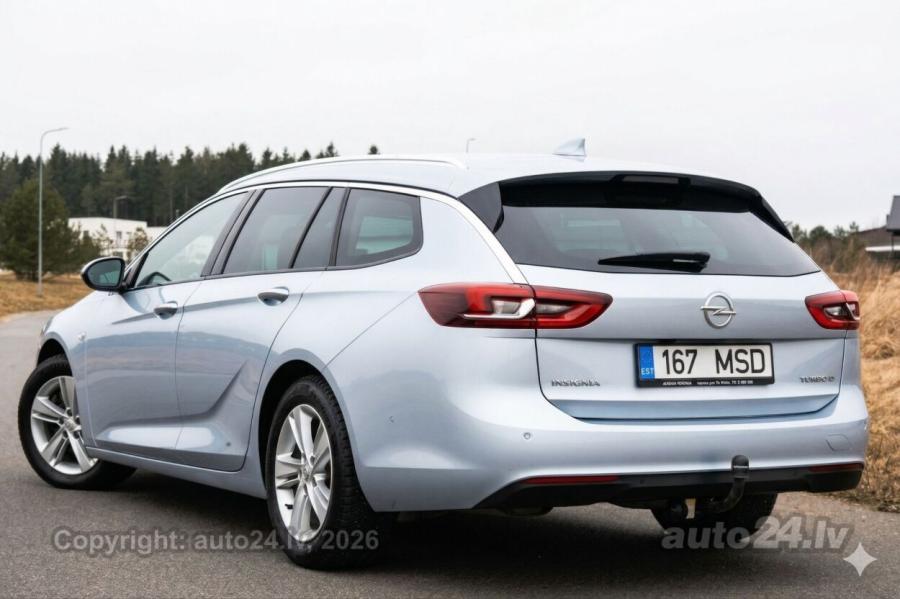 Grey Opel Insignia 2018 in Tallinn, with an engine capacity of 2.00 L and mileage of 116 thousand km for 14490 €, photo 4 on AUTOMOTO.COM.LV