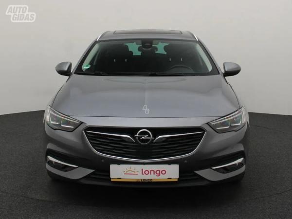 Grey Opel Insignia 2018 in Vilnius, with an engine capacity of 2.00 L and mileage of 147 thousand km for 12999 €, photo 3 on AUTOMOTO.COM.LV