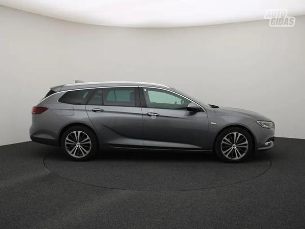 Grey Opel Insignia 2018 in Vilnius, with an engine capacity of 2.00 L and mileage of 147 thousand km for 12999 €, photo 9 on AUTOMOTO.COM.LV