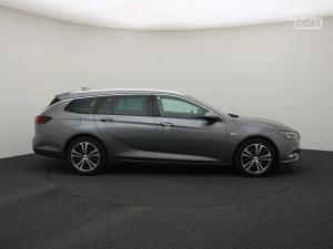 Grey Opel Insignia 2018 in Vilnius, with an engine capacity of 2.00 L and mileage of 147 thousand km for 12999 €, photo 10 on AUTOMOTO.COM.LV