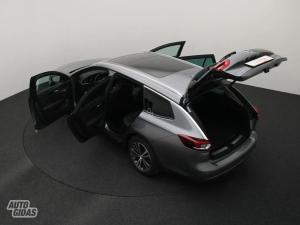 Grey Opel Insignia 2018 in Vilnius, with an engine capacity of 2.00 L and mileage of 147 thousand km for 12999 €, photo 14 on AUTOMOTO.COM.LV