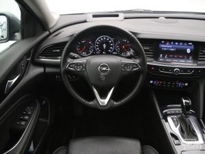 Grey Opel Insignia 2018 in Vilnius, with an engine capacity of 2.00 L and mileage of 147 thousand km for 12999 €, photo 18 on AUTOMOTO.COM.LV