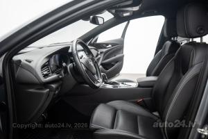 Grey Opel Insignia 2018 in Tallinn, with an engine capacity of 2.00 L and mileage of 170 thousand km for 12999 €, photo 8 on AUTOMOTO.COM.LV