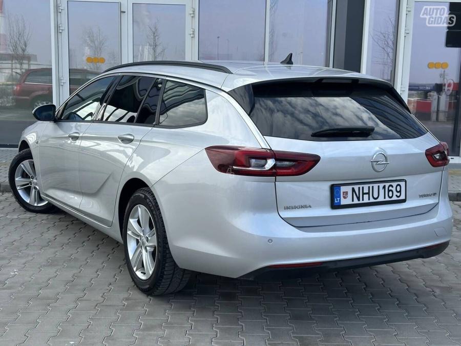 Grey Opel Insignia 2018 in Vilnius, with an engine capacity of 2.00 L and mileage of 245 thousand km for 9000 €, photo 5 on AUTOMOTO.COM.LV