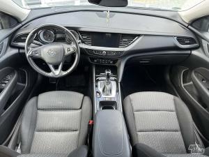 Grey Opel Insignia 2018 in Vilnius, with an engine capacity of 2.00 L and mileage of 245 thousand km for 9000 €, photo 14 on AUTOMOTO.COM.LV