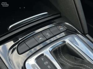 Grey Opel Insignia 2018 in Vilnius, with an engine capacity of 2.00 L and mileage of 245 thousand km for 9000 €, photo 18 on AUTOMOTO.COM.LV