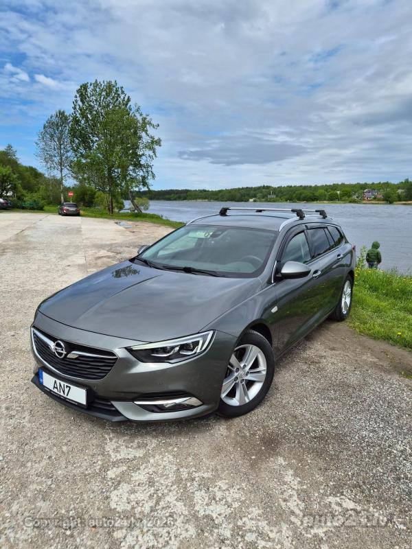 Pelēks Opel Insignia 2018 Tallina, ar dzinēja tilpumu 1.50 L un nobraukumu 150 tūkst. km par 11700 €, foto  vietnē AUTOMOTO.COM.LV