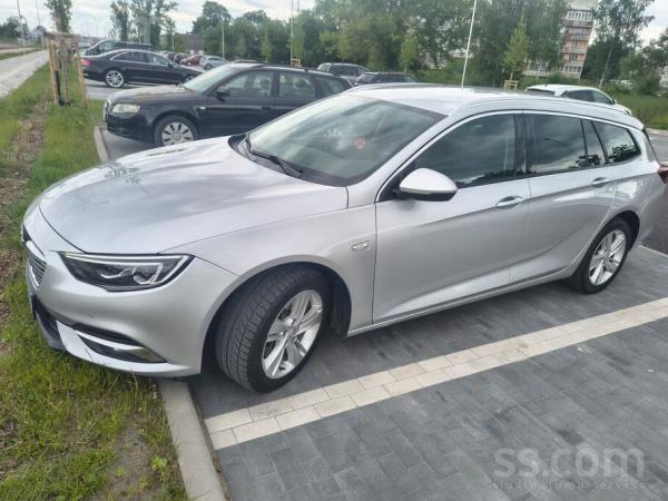 Pelēks Opel Insignia 2018 Jelgava, ar dzinēja tilpumu 1.60 L un nobraukumu 142 tūkst. km par 8800 €, foto 1 vietnē AUTOMOTO.COM.LV