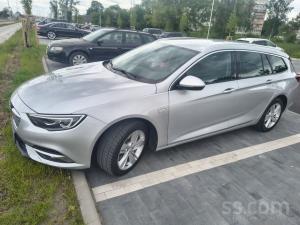Grey Opel Insignia 2018 in Jelgava, with an engine capacity of 1.60 L and mileage of 142 thousand km for 8800 €, photo  on AUTOMOTO.COM.LV