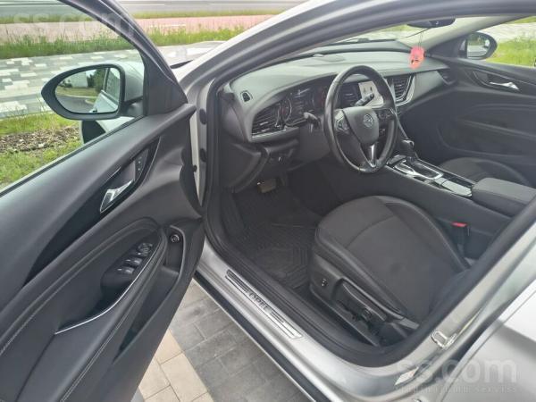 Pelēks Opel Insignia 2018 Jelgava, ar dzinēja tilpumu 1.60 L un nobraukumu 142 tūkst. km par 8800 €, foto 3 vietnē AUTOMOTO.COM.LV