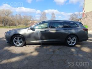 Grey Opel Insignia 2018 in Riga, with an engine capacity of 2.00 L and mileage of 166 thousand km for 9500 €, photo 3 on AUTOMOTO.COM.LV