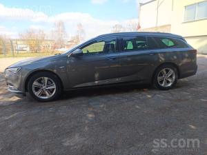 Grey Opel Insignia 2018 in Riga, with an engine capacity of 2.00 L and mileage of 166 thousand km for 9500 €, photo 5 on AUTOMOTO.COM.LV