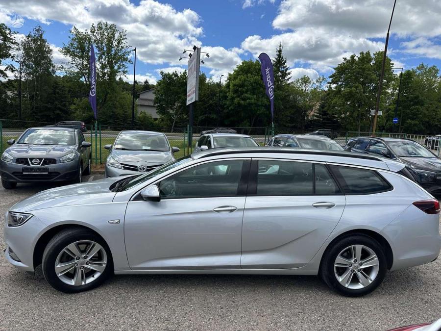 Grey Opel Insignia 2018 in Alytus, with an engine capacity of 1.96 L and mileage of 200 thousand km for 9400 €, photo 6 on AUTOMOTO.COM.LV