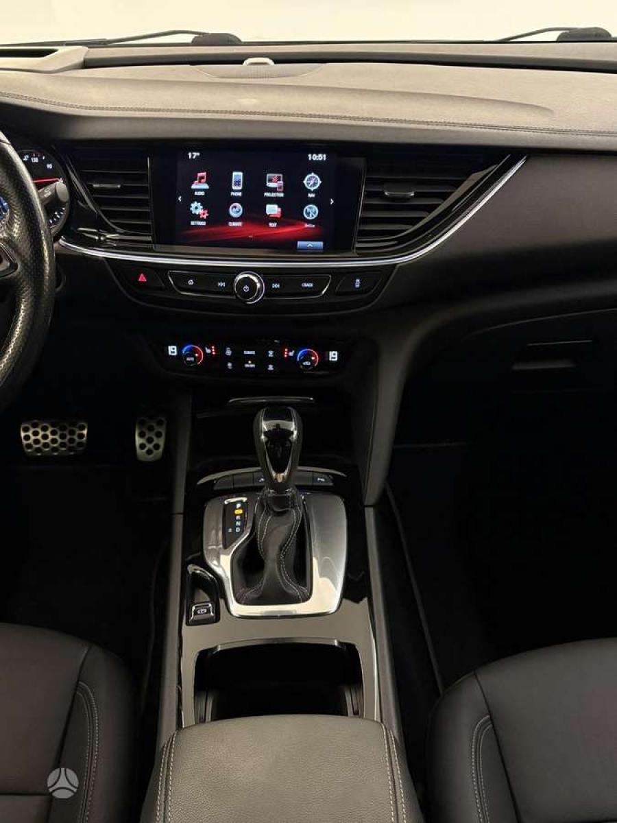 Серый Опель Инсигния 2018 в Мариямполе, объемом двигателя 1.96 л и пробегом 155 тыс. км за 12750 €, фото 14 на AUTOMOTO.COM.LV