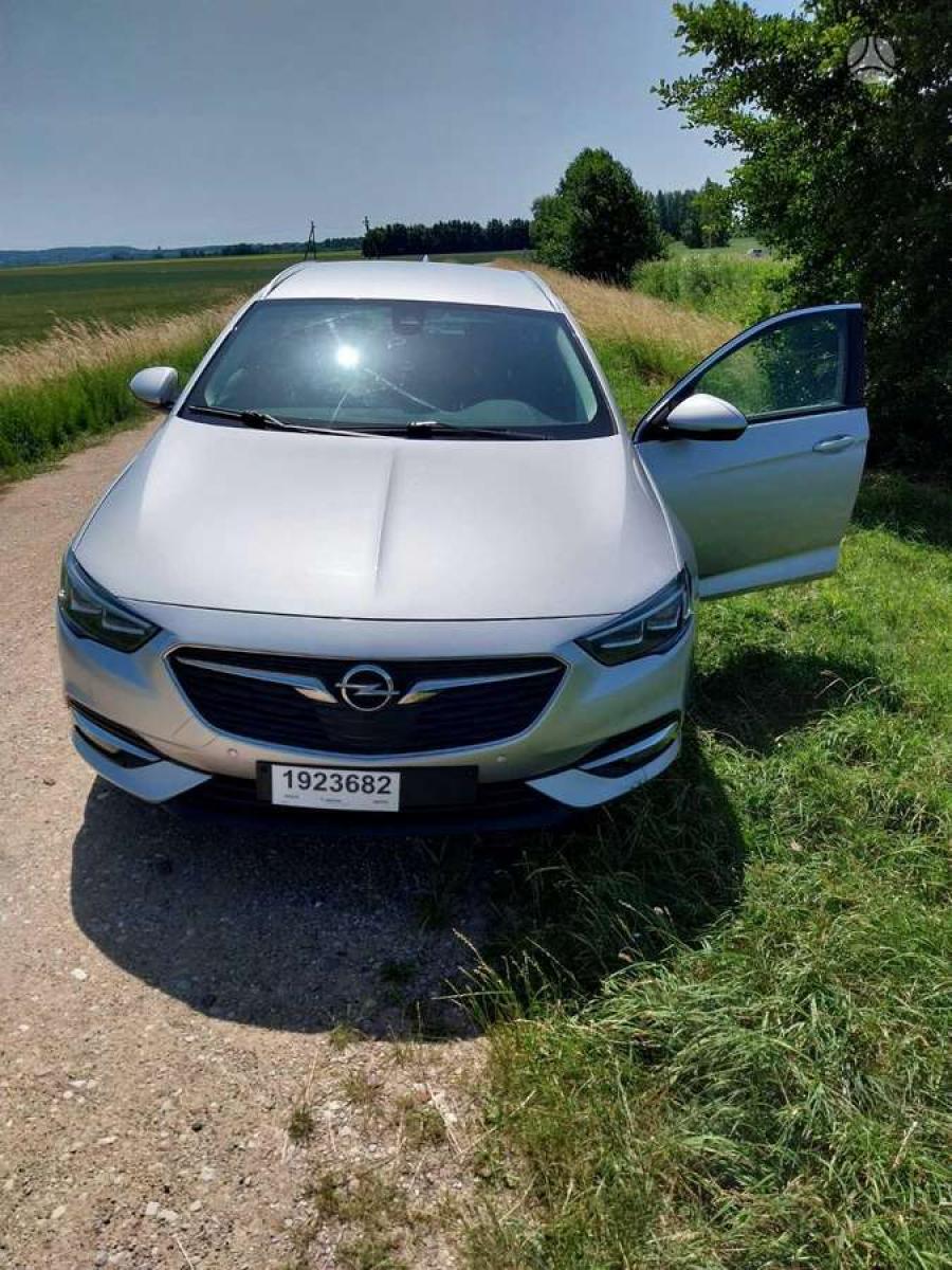 Grey Opel Insignia 2018 in Vilkaviskis, with an engine capacity of 1.96 L and mileage of 270 thousand km for 8500 €, photo 3 on AUTOMOTO.COM.LV