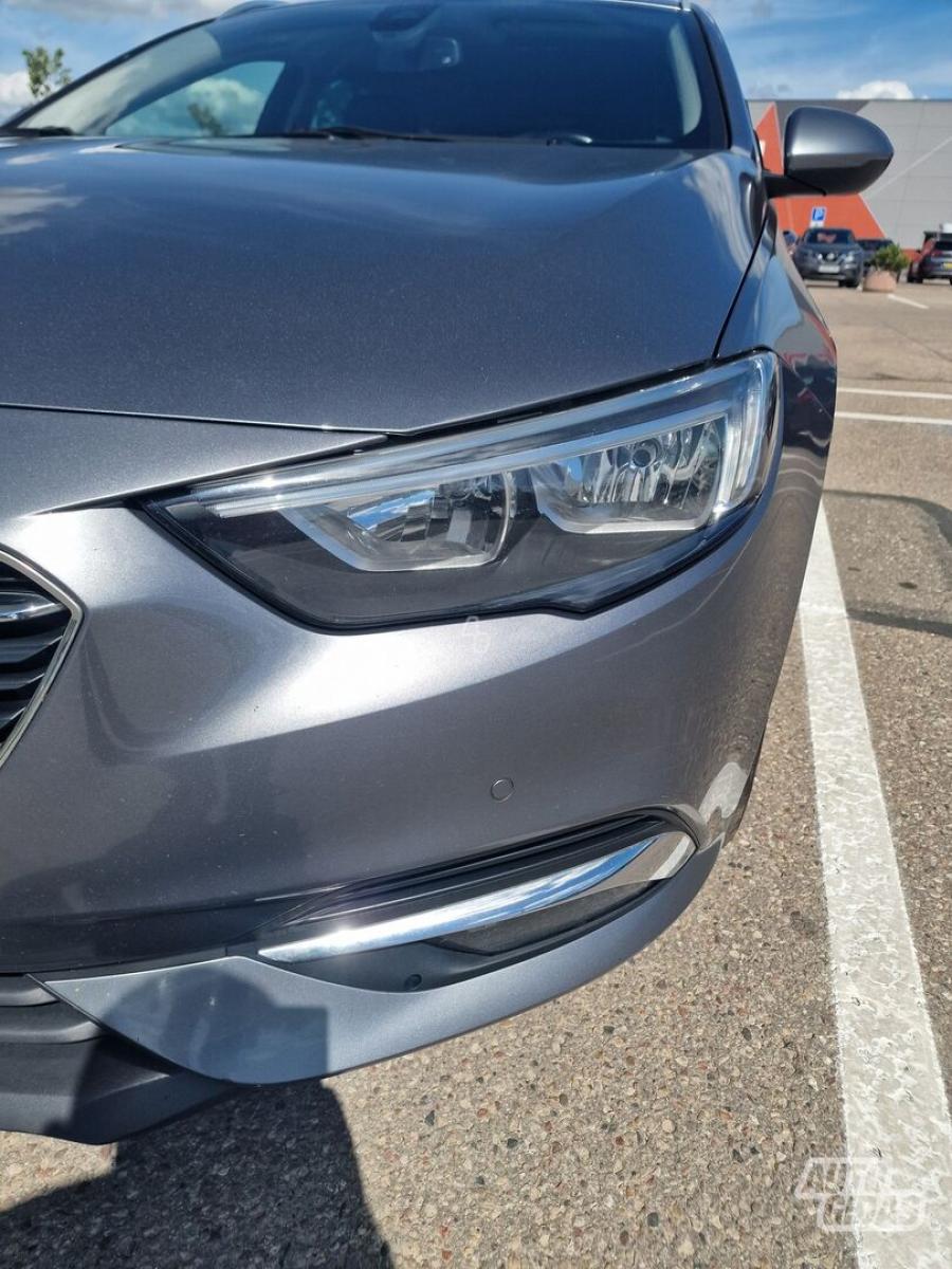 Grey Opel Insignia 2018 in Kaunas, with an engine capacity of 2.00 L and mileage of 197 thousand km for 9100 €, photo 5 on AUTOMOTO.COM.LV