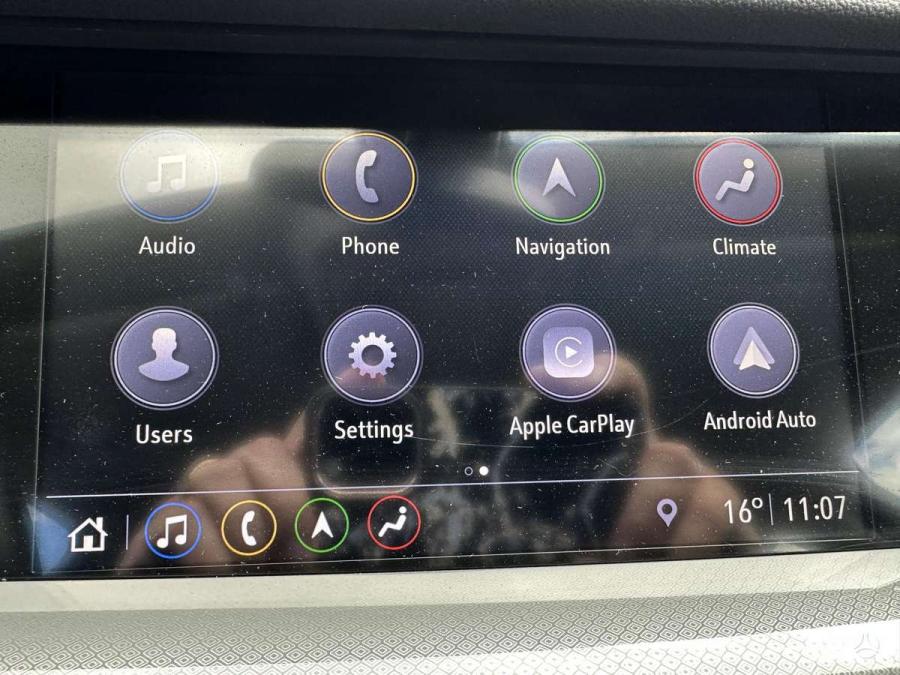 Grey Opel Insignia 2018 in Alytus, with an engine capacity of 1.96 L and mileage of 200 thousand km for 9300 €, photo 14 on AUTOMOTO.COM.LV