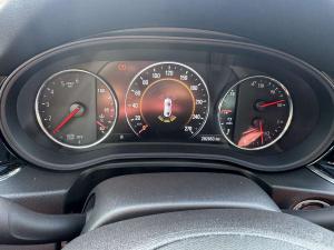 Grey Opel Insignia 2018 in Kaunas, with an engine capacity of 1.96 L and mileage of 293 thousand km for 9450 €, photo 13 on AUTOMOTO.COM.LV