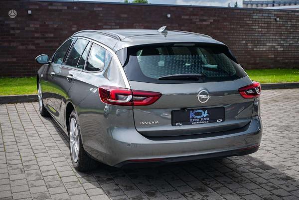 Grey Opel Insignia 2018 in Marijampole, with an engine capacity of 1.60 L and mileage of 179 thousand km for 8950 €, photo 9 on AUTOMOTO.COM.LV