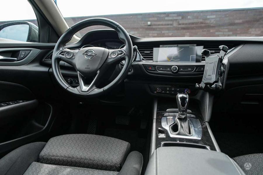 Pelēks Opel Insignia 2018 Marijampole, ar dzinēja tilpumu 1.60 L un nobraukumu 179 tūkst. km par 8950 €, foto 17 vietnē AUTOMOTO.COM.LV