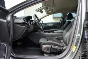 Pelēks Opel Insignia 2018 Marijampole, ar dzinēja tilpumu 1.60 L un nobraukumu 179 tūkst. km par 8950 €, foto 28 vietnē AUTOMOTO.COM.LV