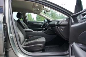 Pelēks Opel Insignia 2018 Marijampole, ar dzinēja tilpumu 1.60 L un nobraukumu 179 tūkst. km par 8950 €, foto 38 vietnē AUTOMOTO.COM.LV
